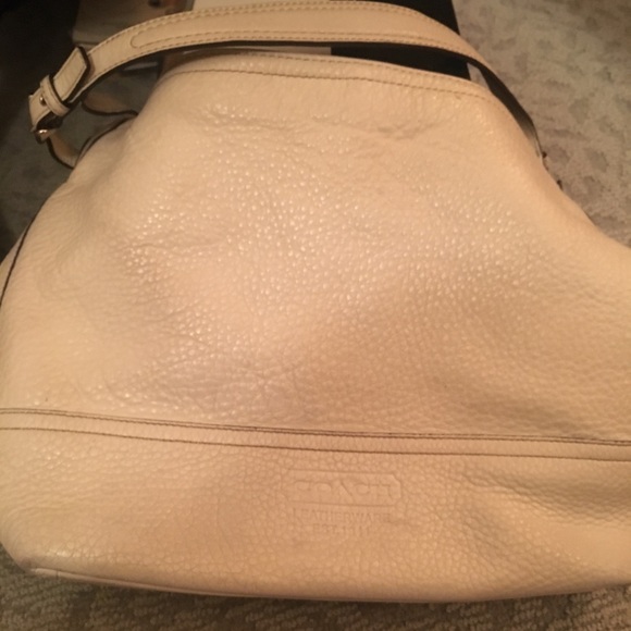 Coach | Bags | Coach Off White Premium Leather Bag Includes Coach ...